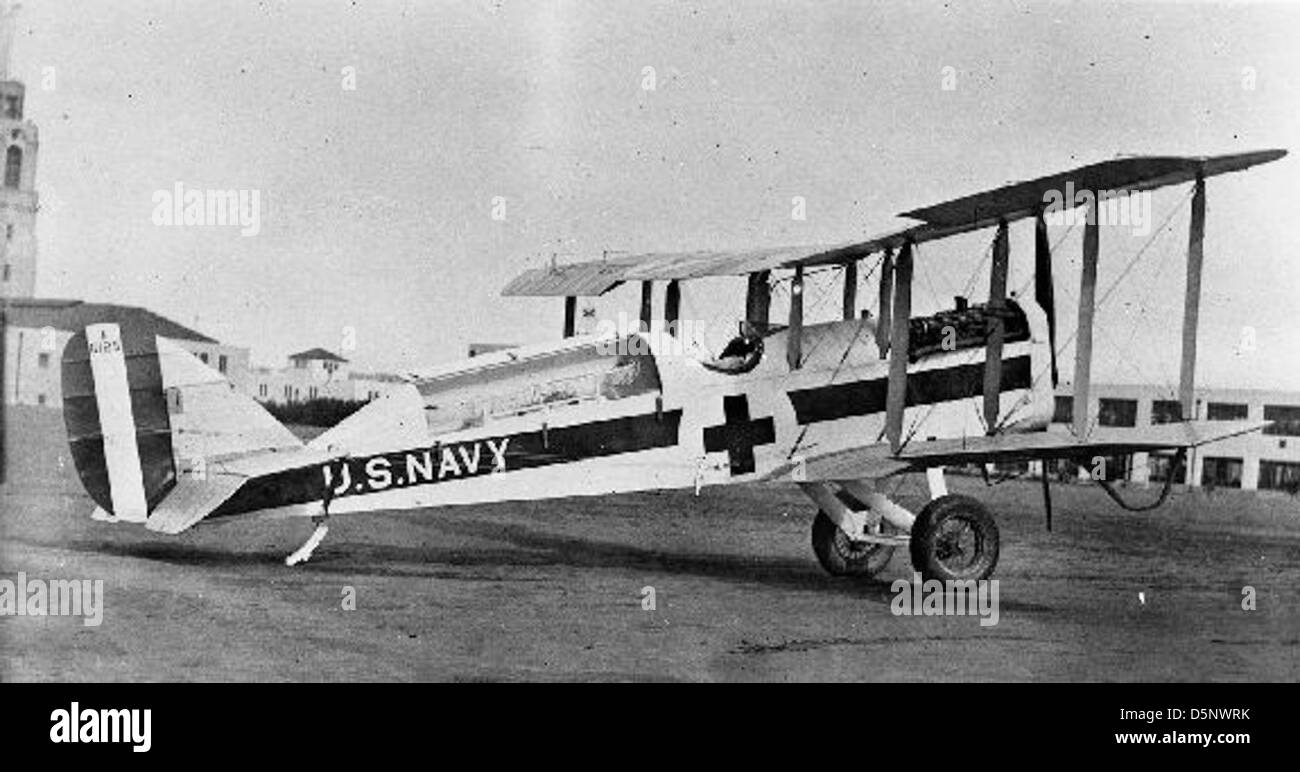 Dh 4 aeroplane hi-res stock photography and images - Alamy