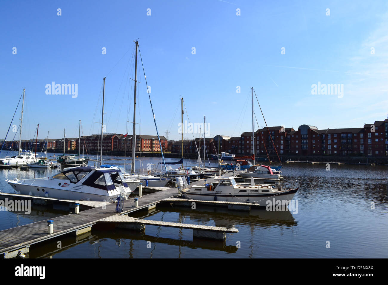 Preston Docks in the sunshine Stock Photo - Alamy