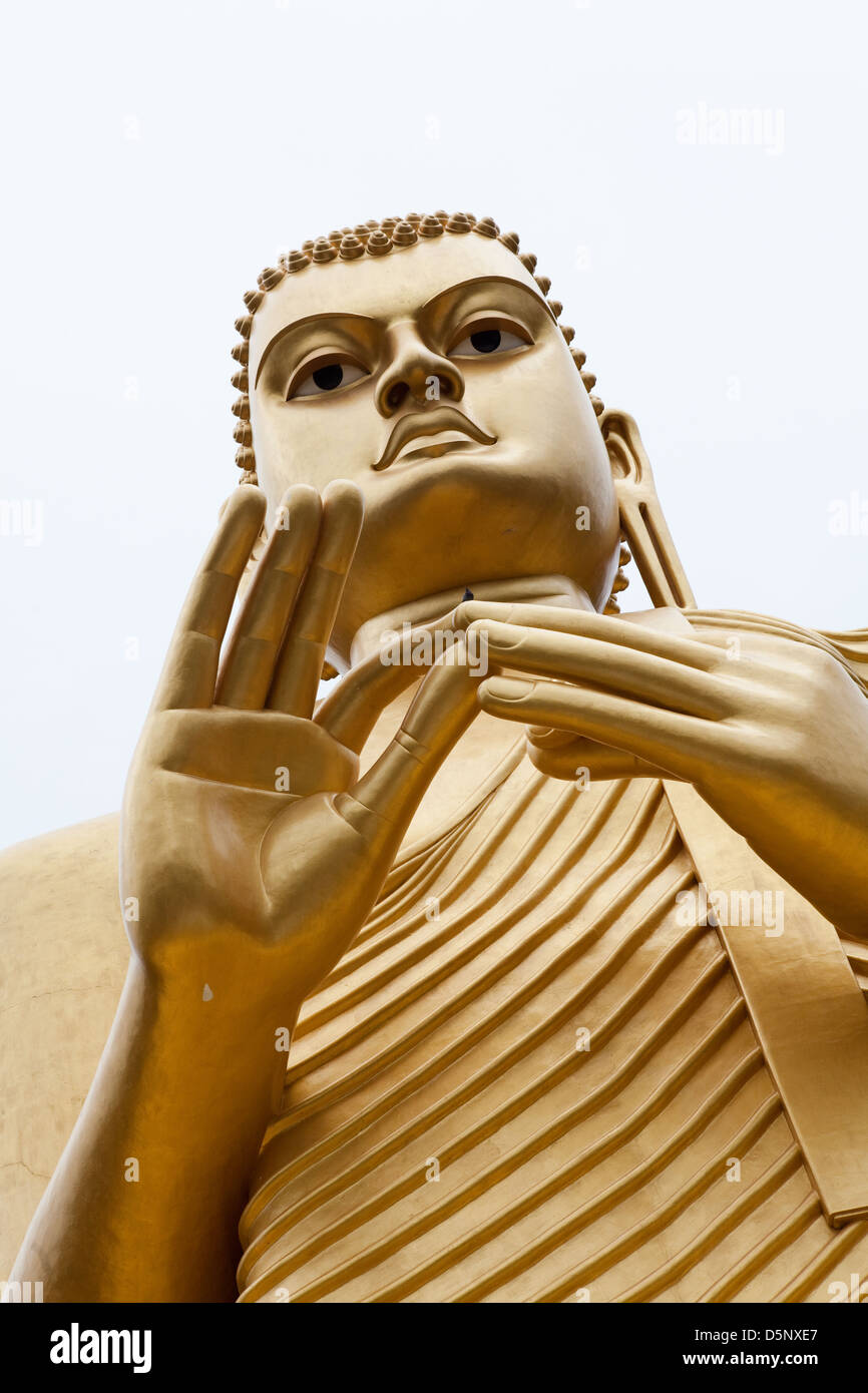 Gorgeous massive golden buddha hi-res stock photography and images - Alamy
