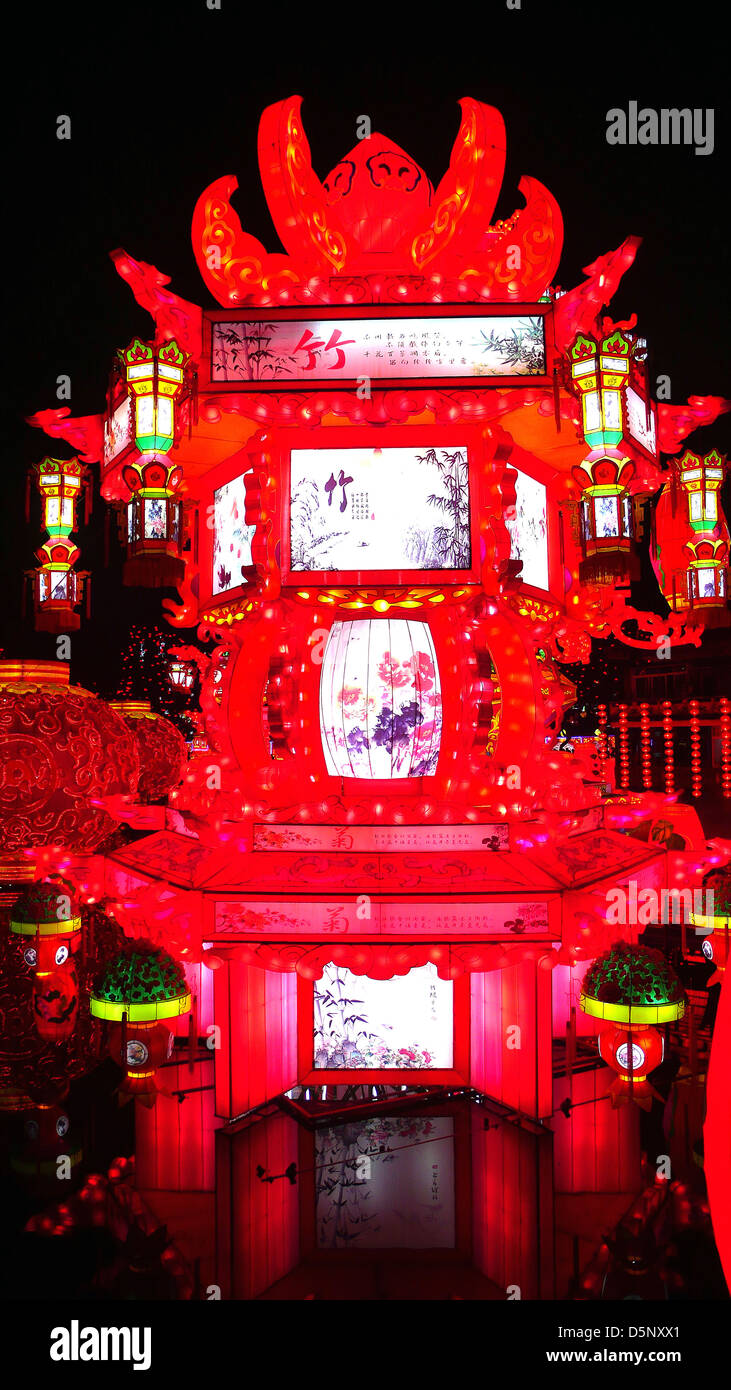 lamp lantern China Chinese festival night view landscape travel site ...