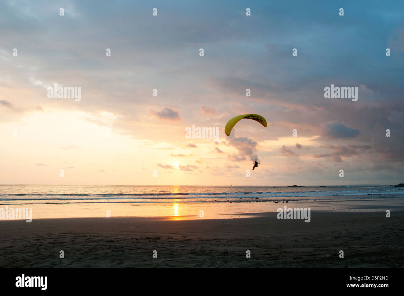 Paragliding Dominical beach Puntarenas Pacific Ocean Costa Rica Stock ...