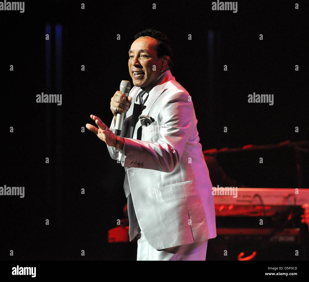 Durham, North Carolina, USA. 5th April, 2013. Singer SMOKEY ROBINSON ...
