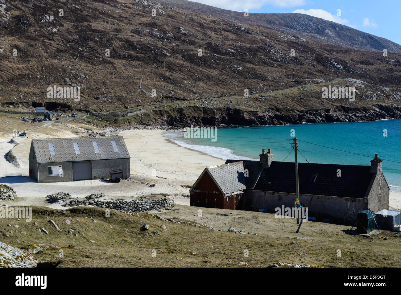 Houses beside the beach at Hushinish on the Isle of Harris in the Outer ...