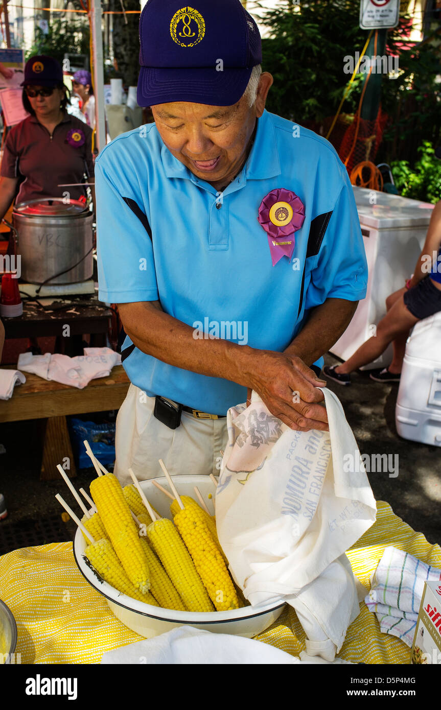Japanese Man Cooking Corn Stock Photo - Alamy