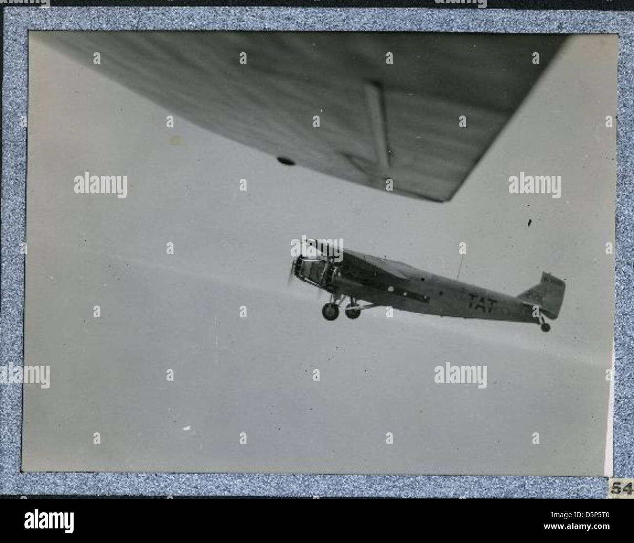 Transcontinental air transport hi-res stock photography and images - Alamy