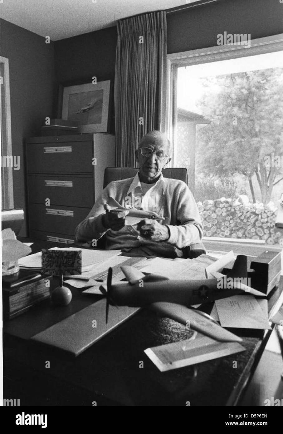 Primarily modern Black and White Stock Photos & Images - Alamy