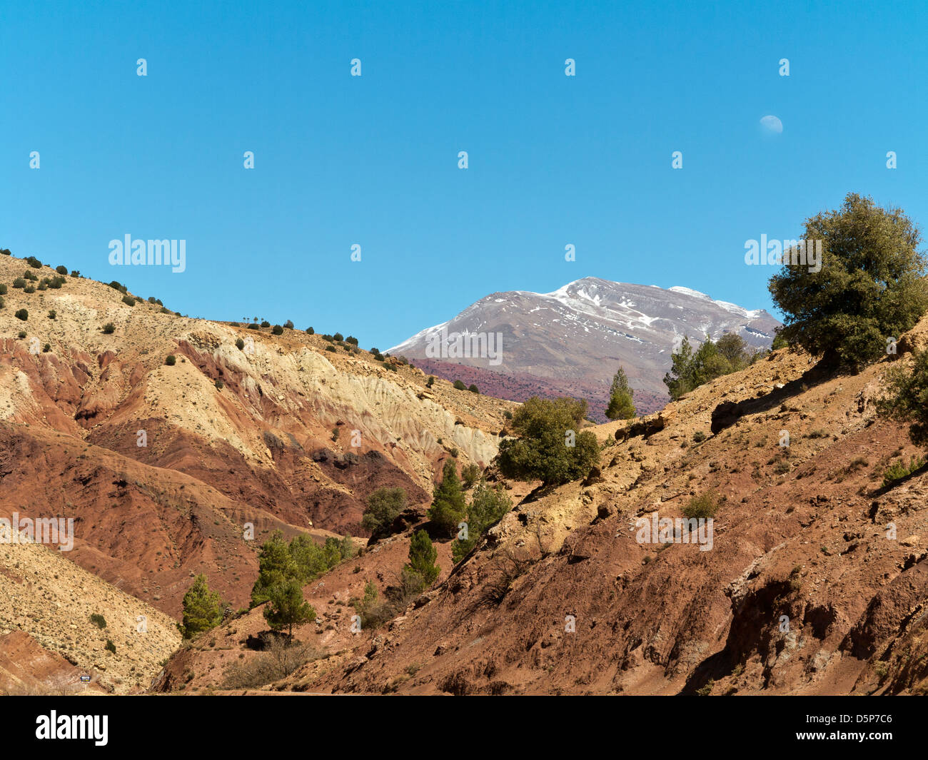 High atlas mountains morocco hi-res stock photography and images - Alamy