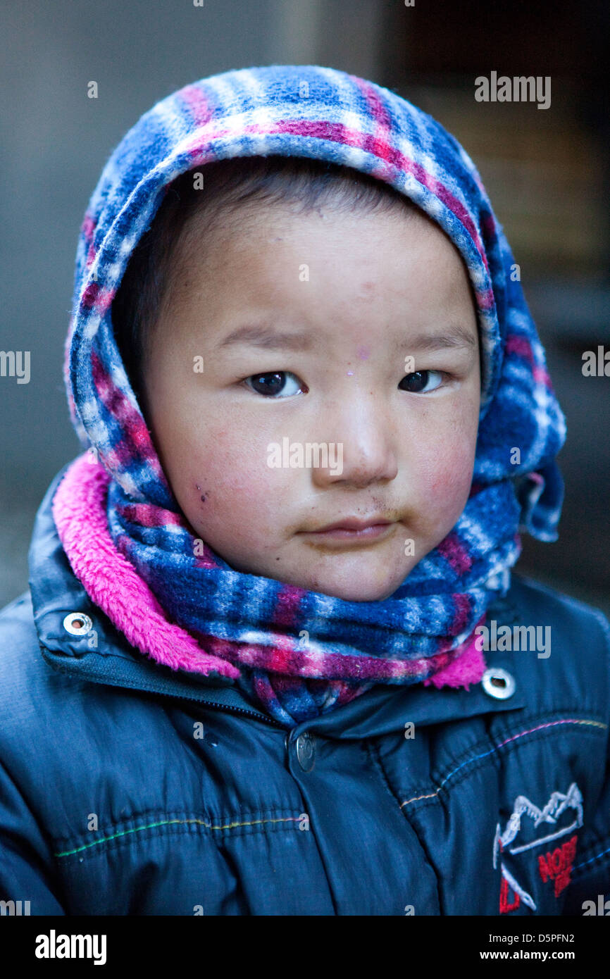 Nepalese villages hi-res stock photography and images - Alamy