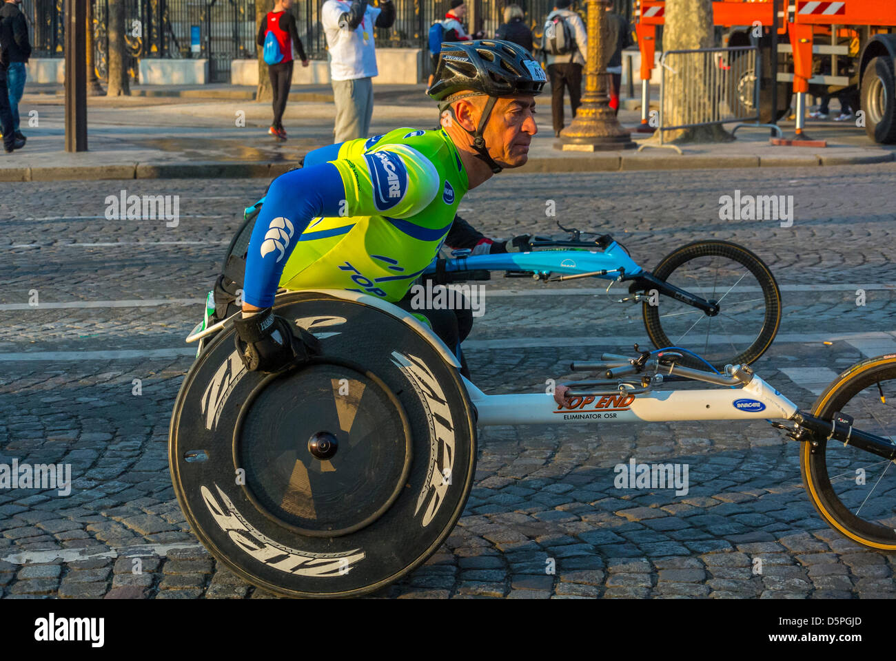 Handicapped athlete hi-res stock photography and images - Alamy