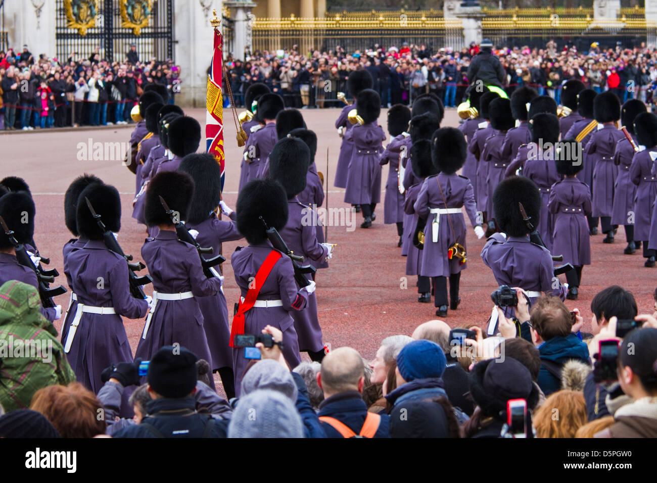 Ceremonial soldier on parade Stock Photo - Alamy