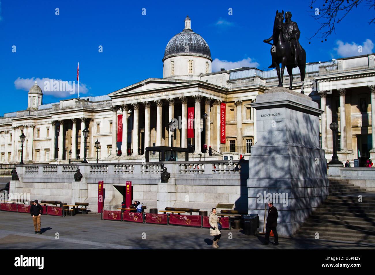 The national gallery trafalgar square hi-res stock photography and ...
