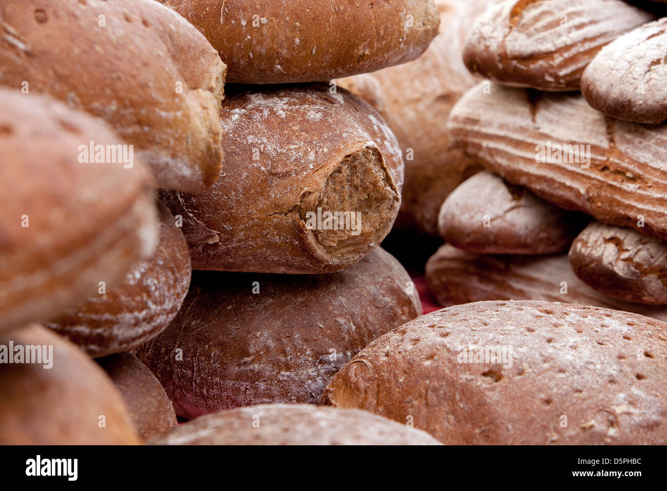 Traditional bread loaves hi-res stock photography and images - Alamy
