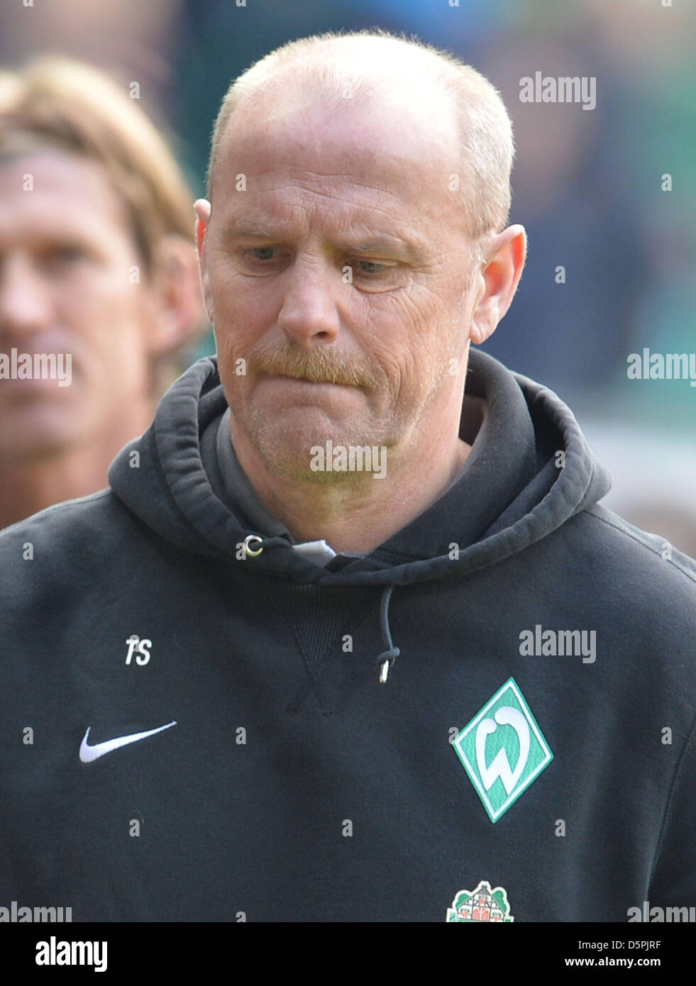 Bremen, Germany. 6th April, 2013. Bremen's coach Thomas Schaaf walks on ...