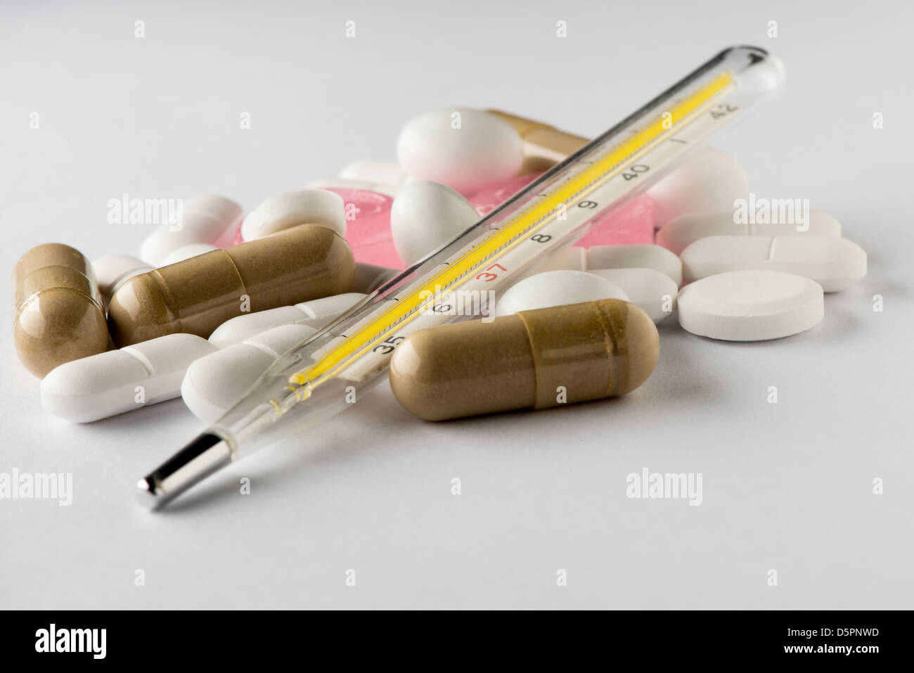 Pharmaceutical thermometer hi-res stock photography and images - Alamy