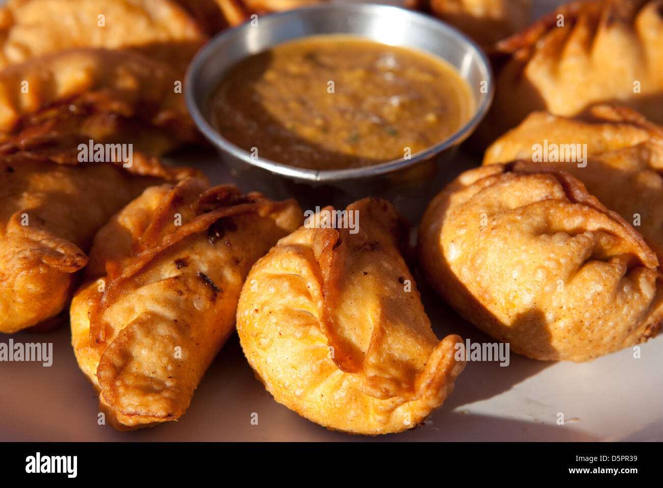 Deep fried Momos Stock Photo - Alamy