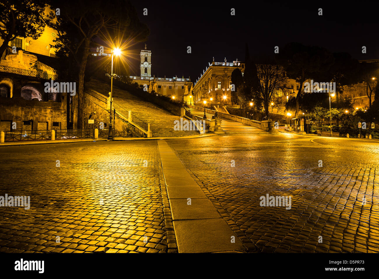 Cordonata Steps leading to Piazza del Campidoglio at night in Rome ...