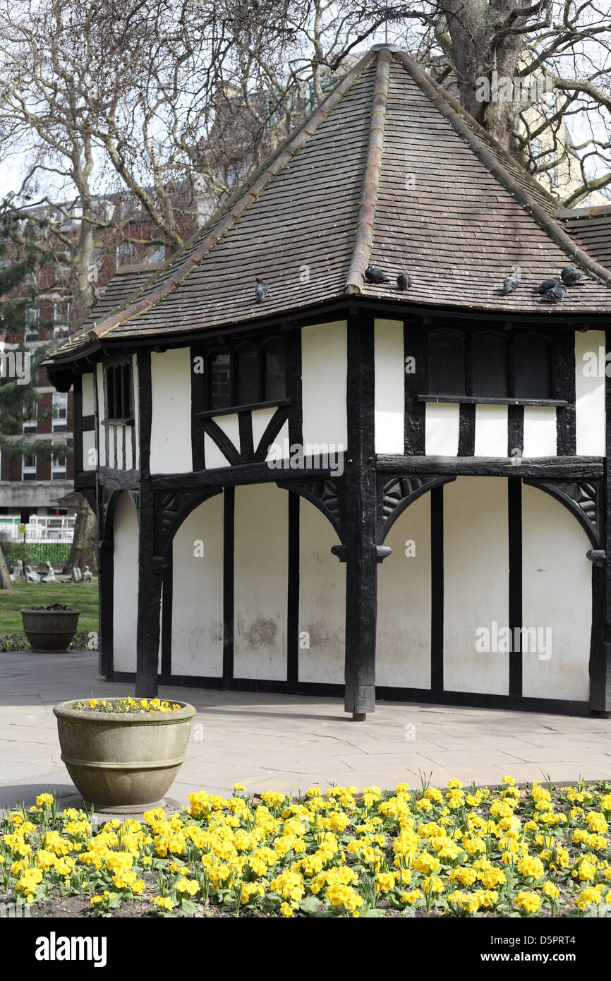 Hut london hi-res stock photography and images - Alamy