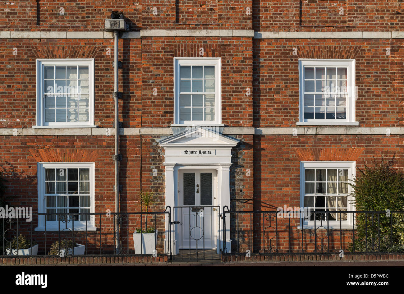 Shore House Burnham Stock Photo - Alamy