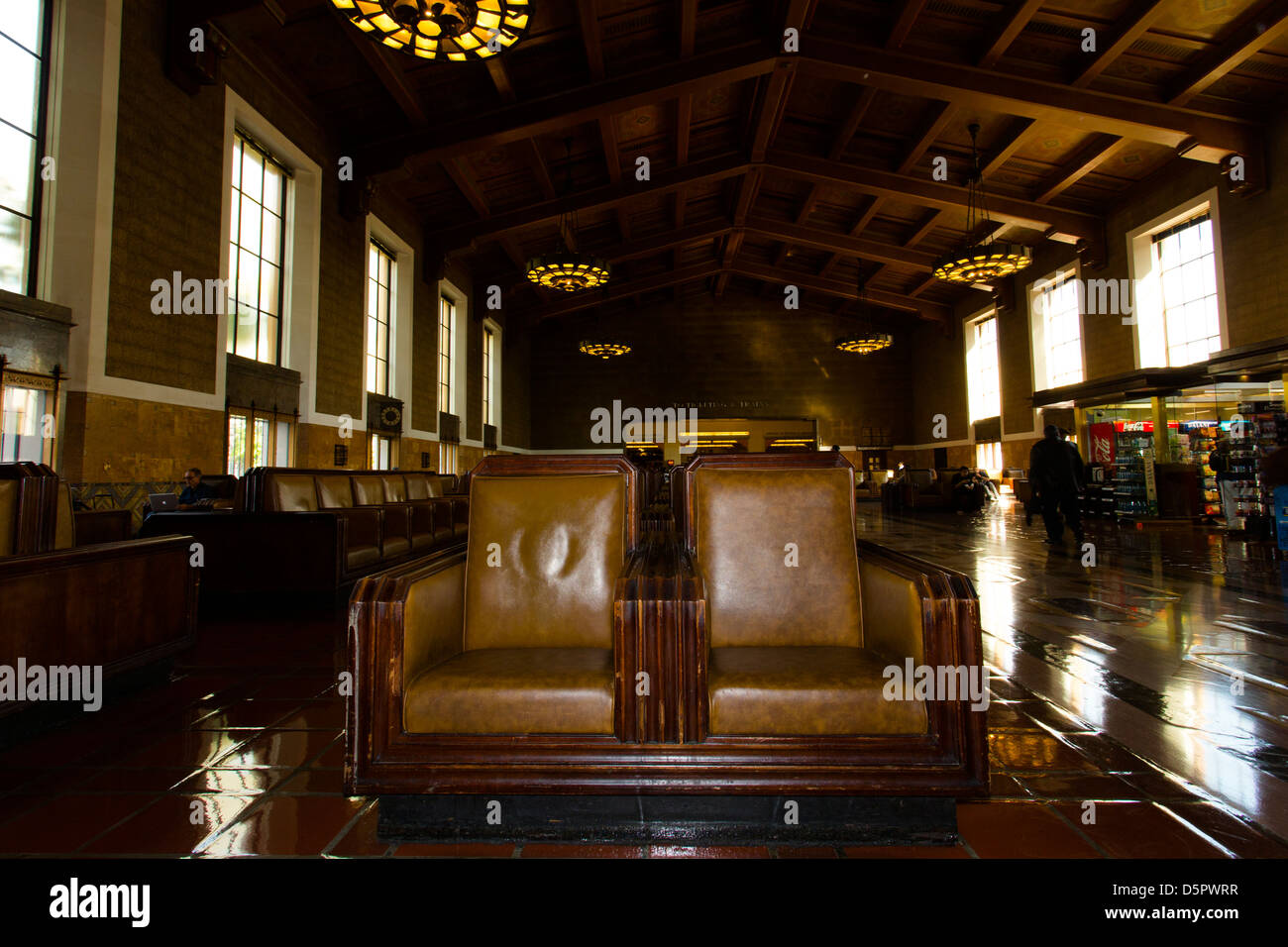 La los angeles arm chair art deco railway waiting room hi-res stock photography and images - Alamy