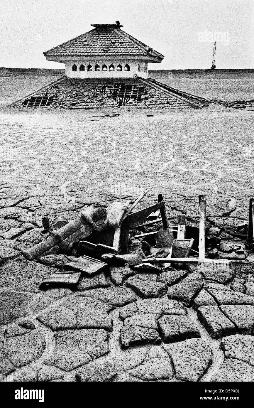 Drilling mud hi-res stock photography and images - Alamy