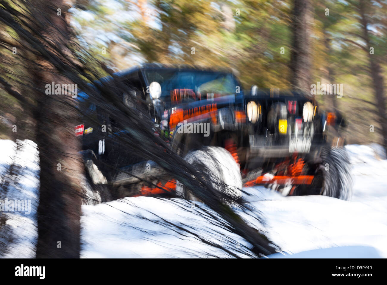 4 wheel drive in the snow Stock Photo - Alamy