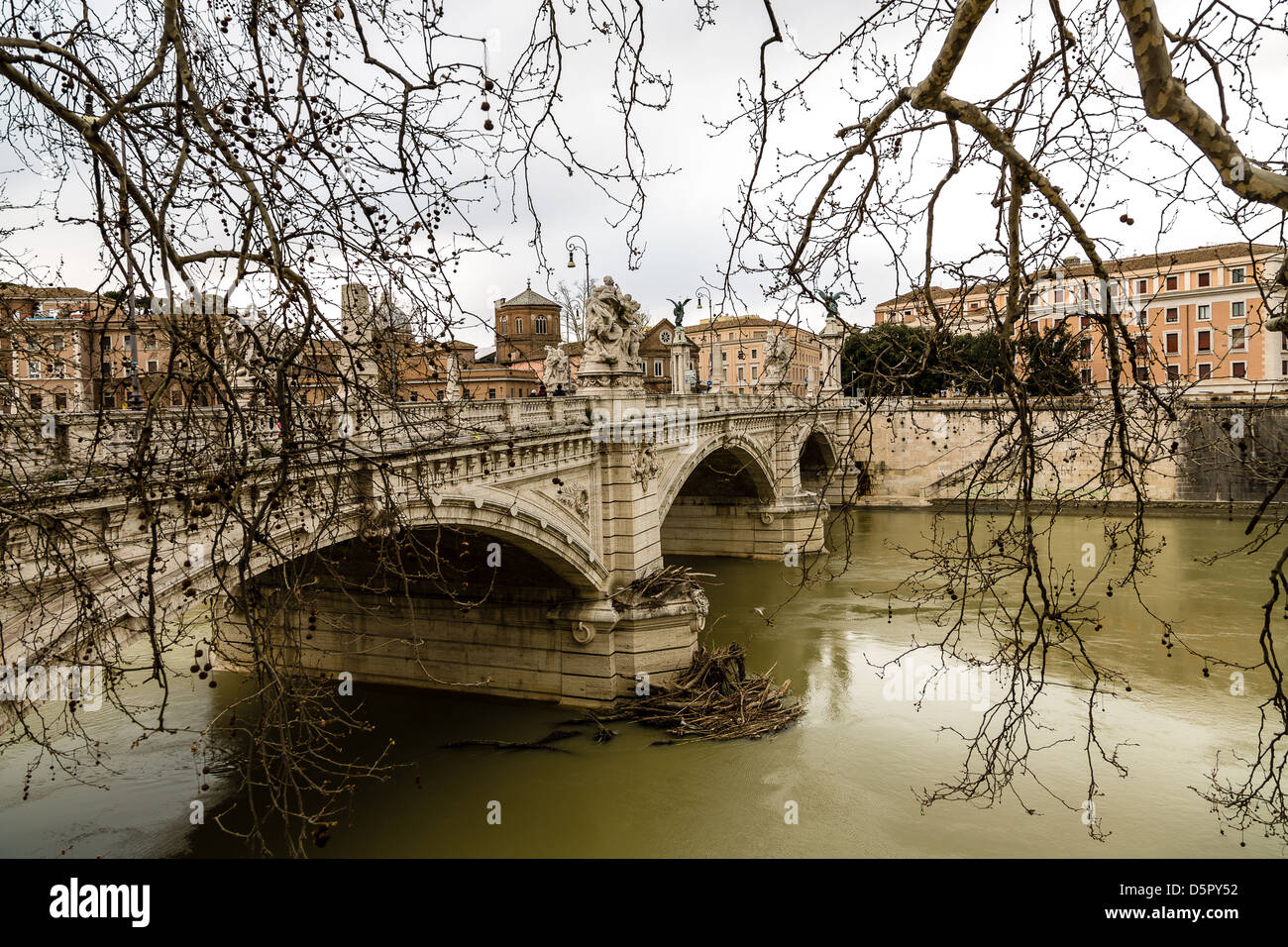 Italy roman bridges hi-res stock photography and images - Alamy