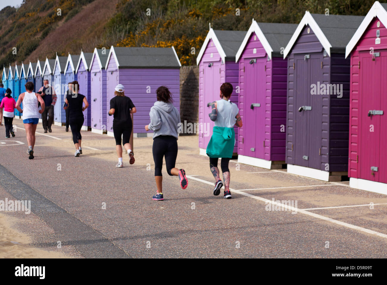 Bournemouth, UK 7 April 2013. Bournemouth Bay Run. Bournemouth's only ...