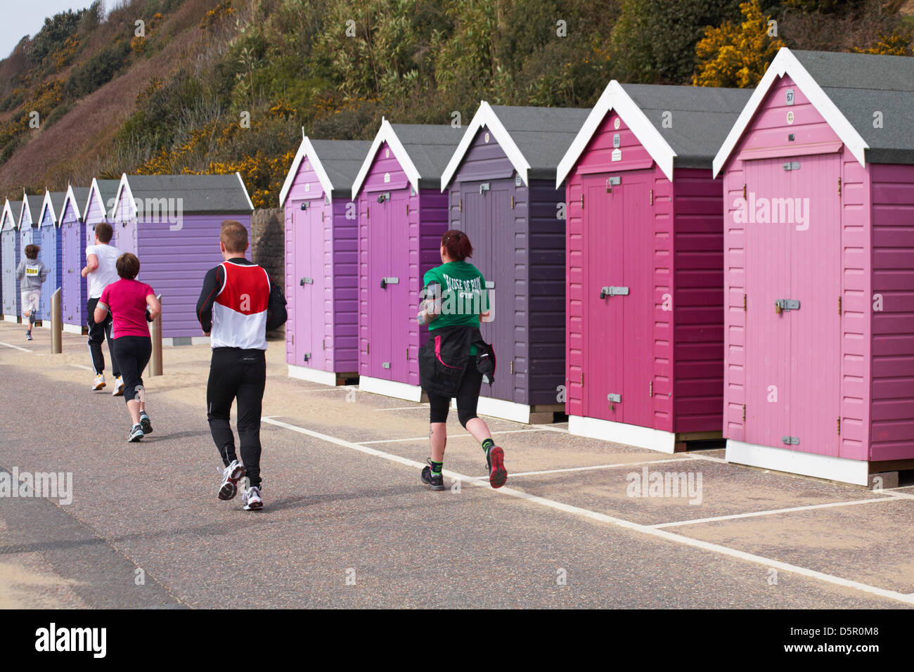 Bournemouth, UK 7 April 2013. Bournemouth Bay Run. Bournemouth's only ...