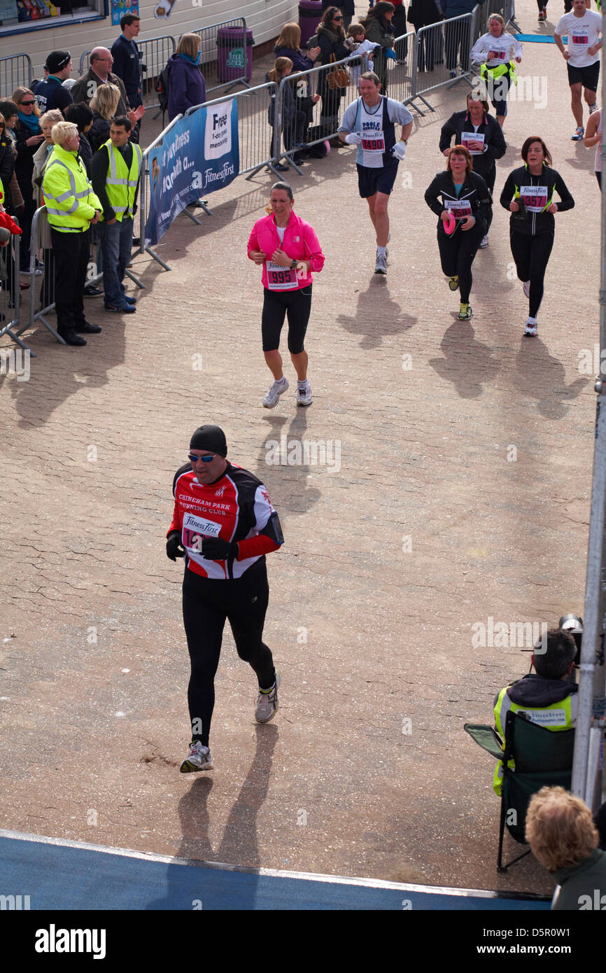 Bournemouth, UK 7 April 2013. Bournemouth Bay Run. Bournemouth's only ...