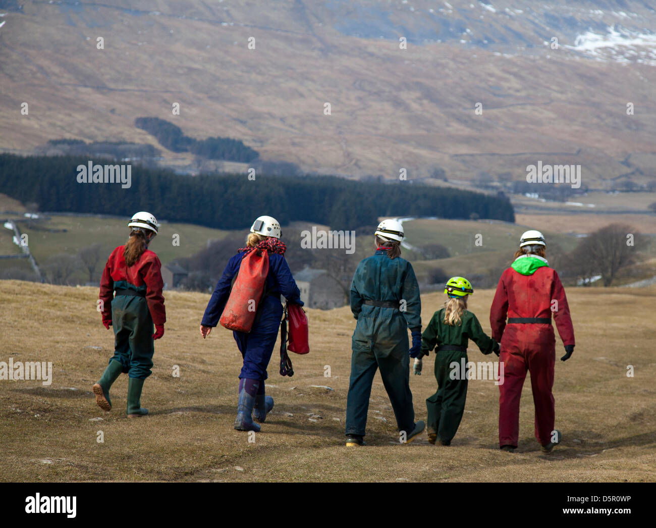 Ingleton caves yorkshire hi-res stock photography and images - Alamy