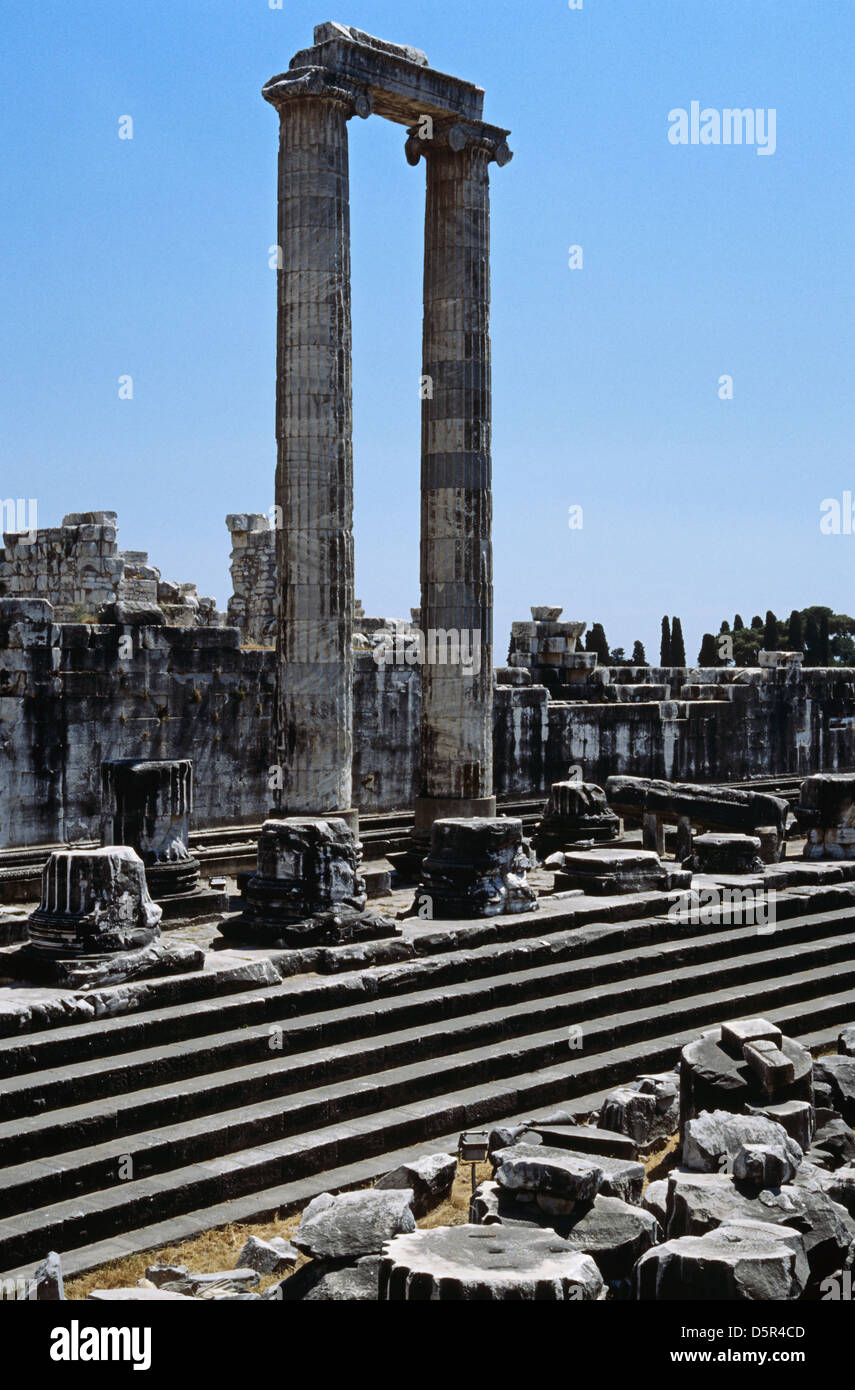 Ionian columns apollo temple didyma hi-res stock photography and images ...