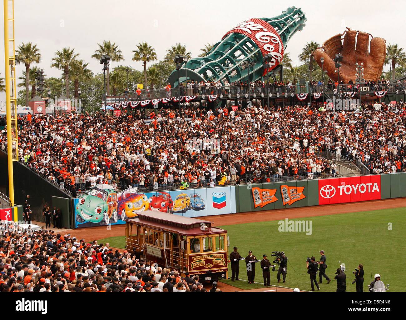 World series rings hi-res stock photography and images - Alamy
