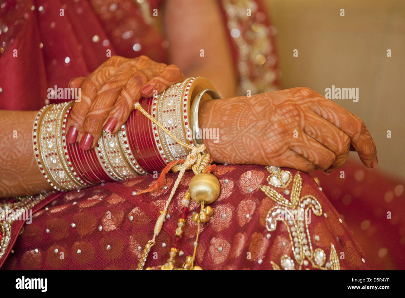 Indian Bride at her wedding Stock Photo - Alamy