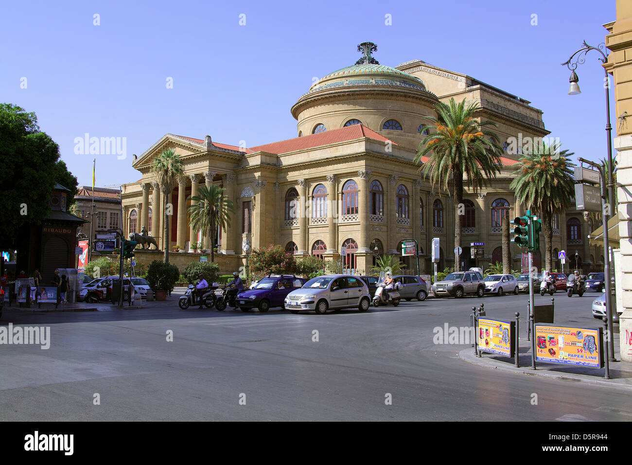 The Teatro Massimo Opera House in Palermo Sicily Stock Photo - Alamy