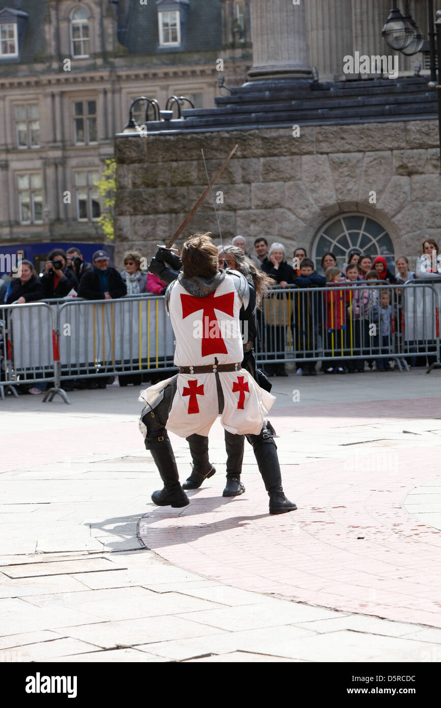 Birmingham fighting hi-res stock photography and images - Alamy