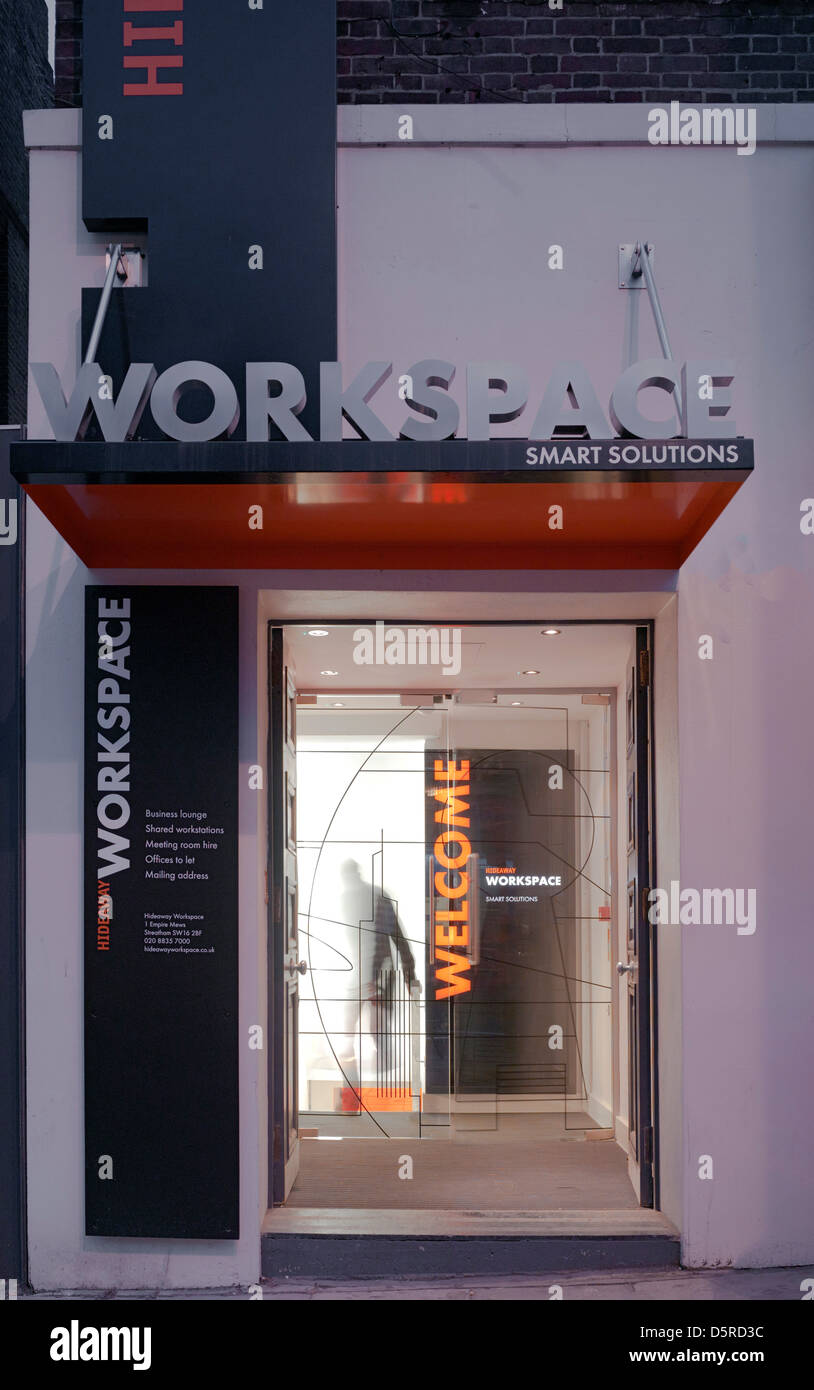 Workspace london rent hi-res stock photography and images - Alamy