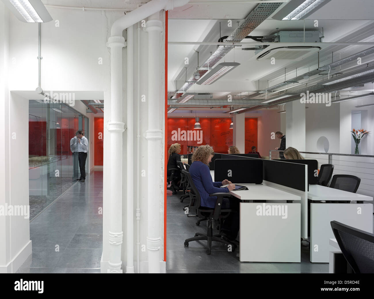Workspace london united kingdom architect hi-res stock photography and ...