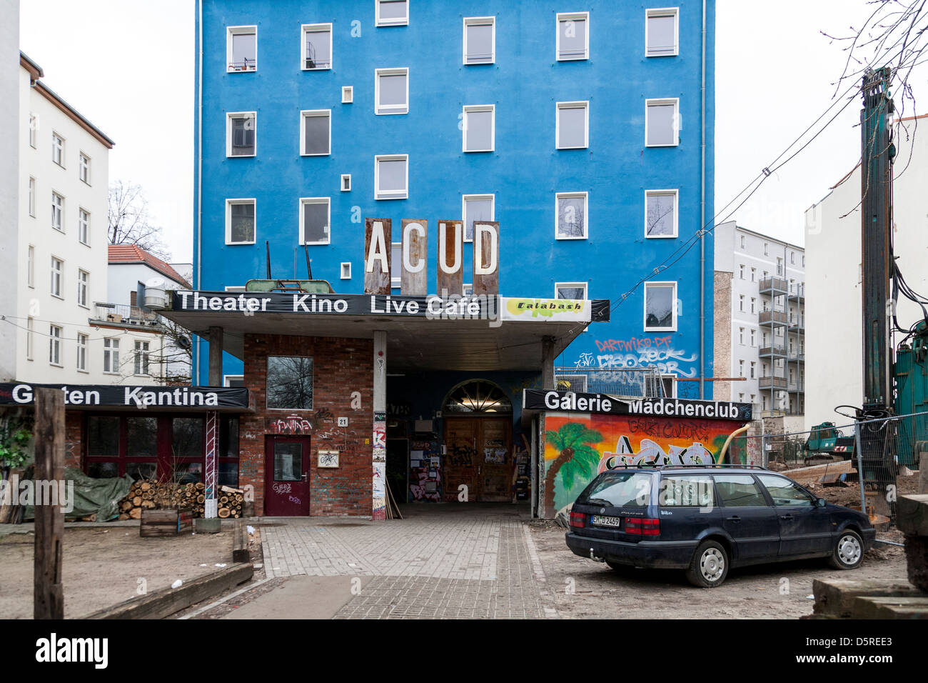 Alternative vacations hi-res stock photography and images - Alamy