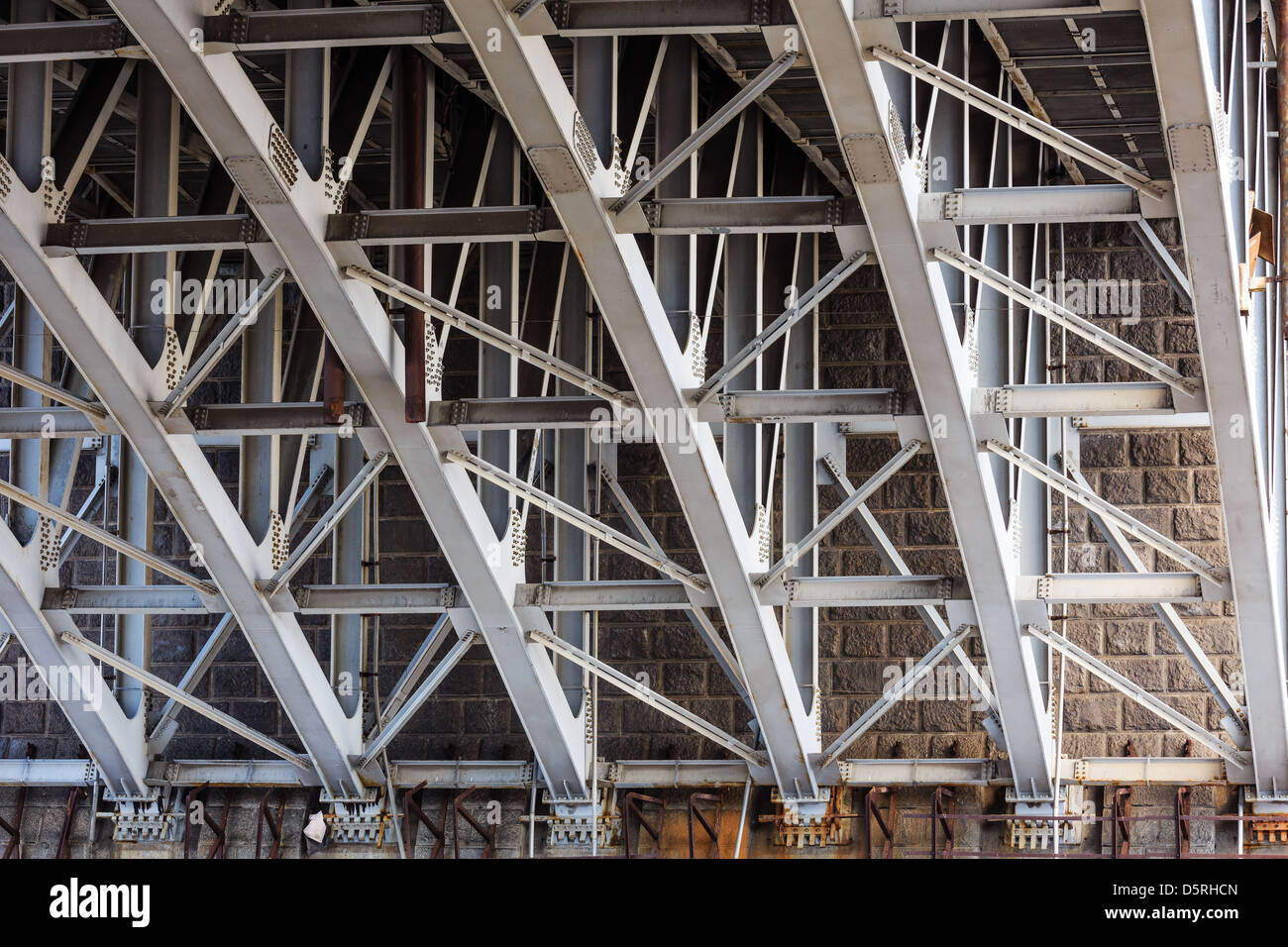 Rigid frame construction hi-res stock photography and images - Alamy