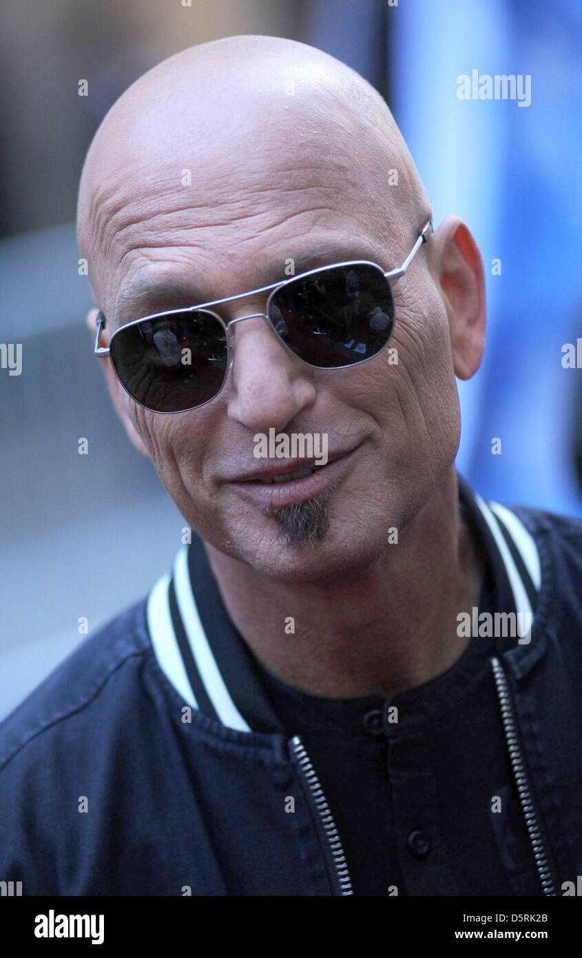 New York, USA. 8th April, 2013. Howie Mandel at talk show appearance ...