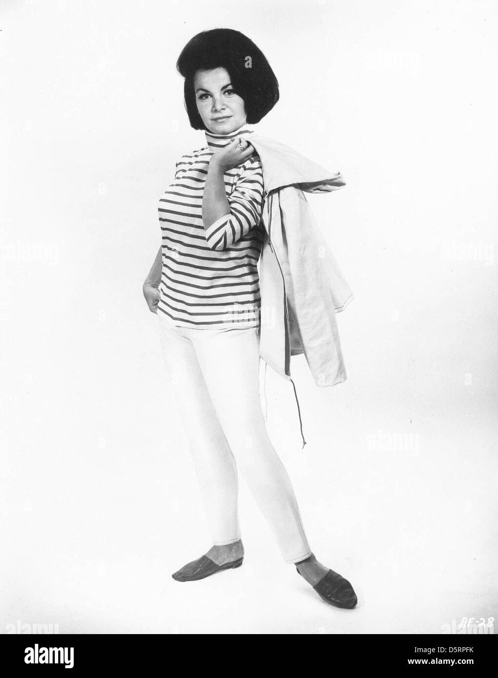 Annette funicello mickey mouse hi-res stock photography and images - Alamy