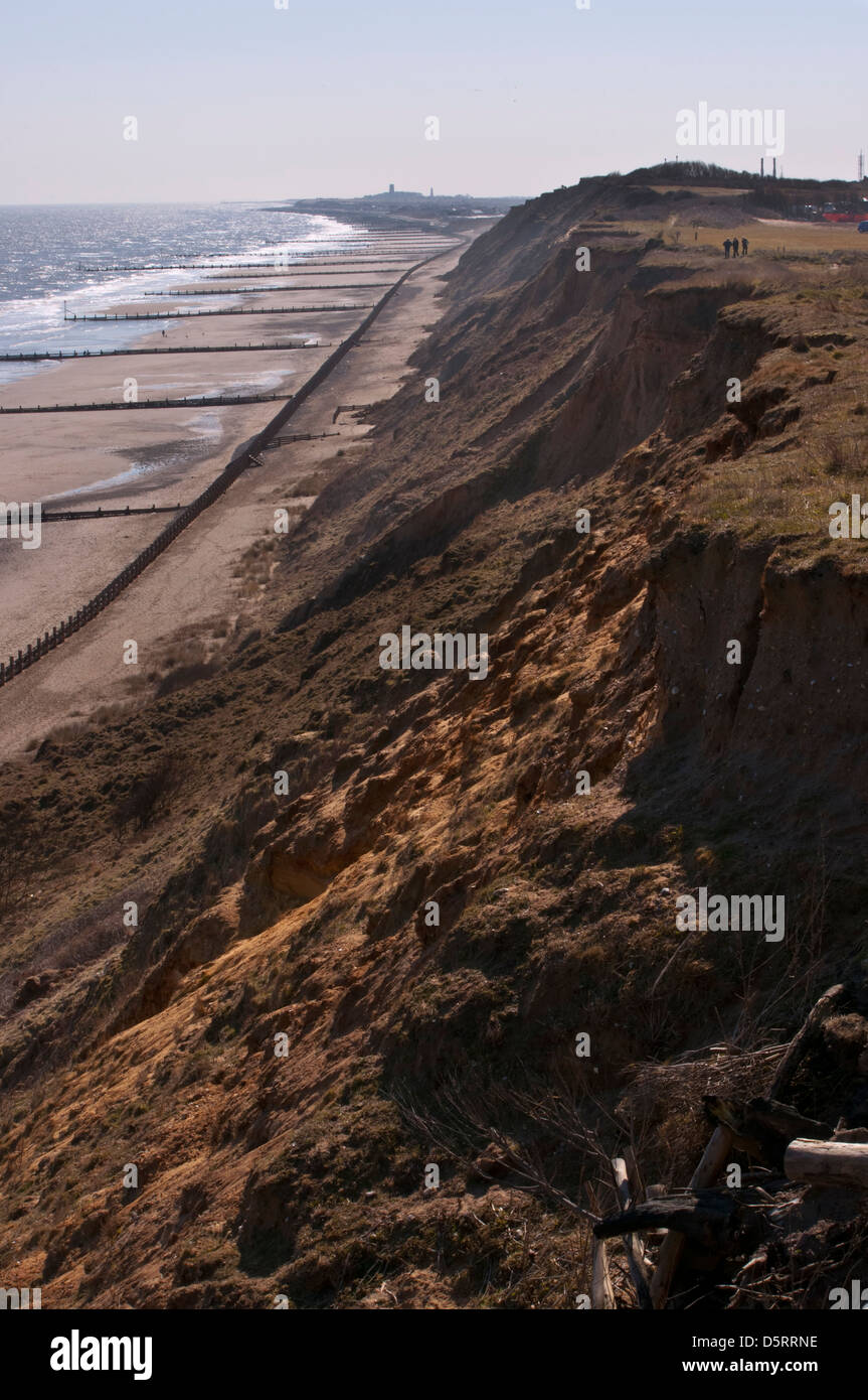 Coastal erosion of cliffs Mundesley to Happisburgh Stock Photo - Alamy