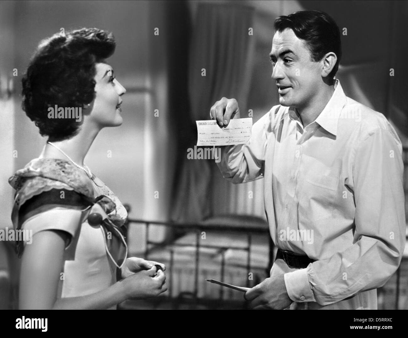 AVA GARDNER, GREGORY PECK, THE SNOWS OF KILIMANJARO, 1952 Stock Photo ...