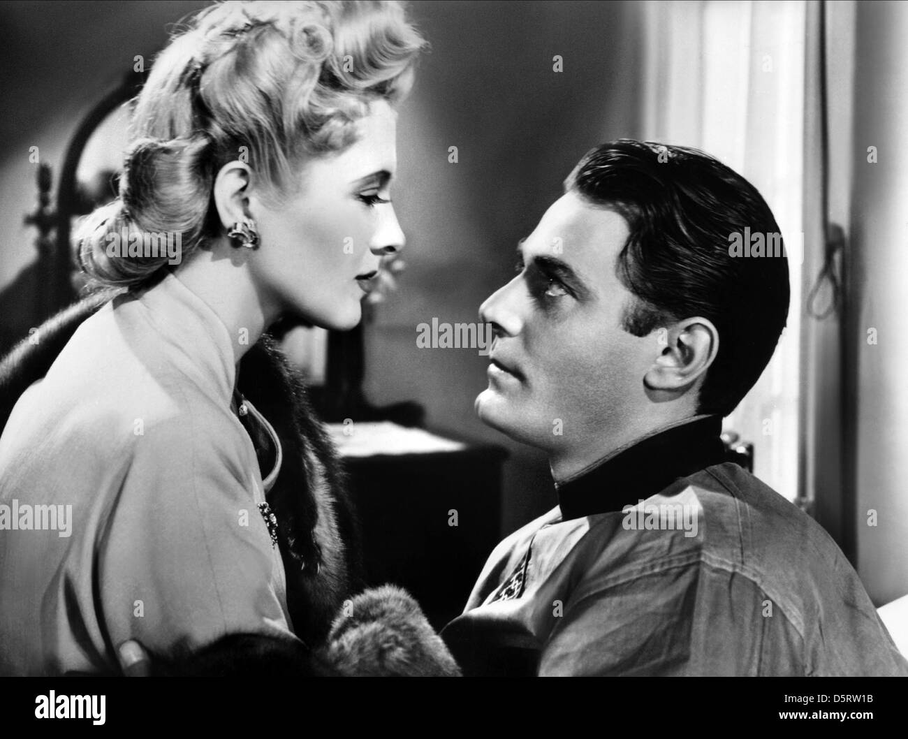 ILONA MASSEY, JON HALL, INVISIBLE AGENT, 1942 Stock Photo - Alamy