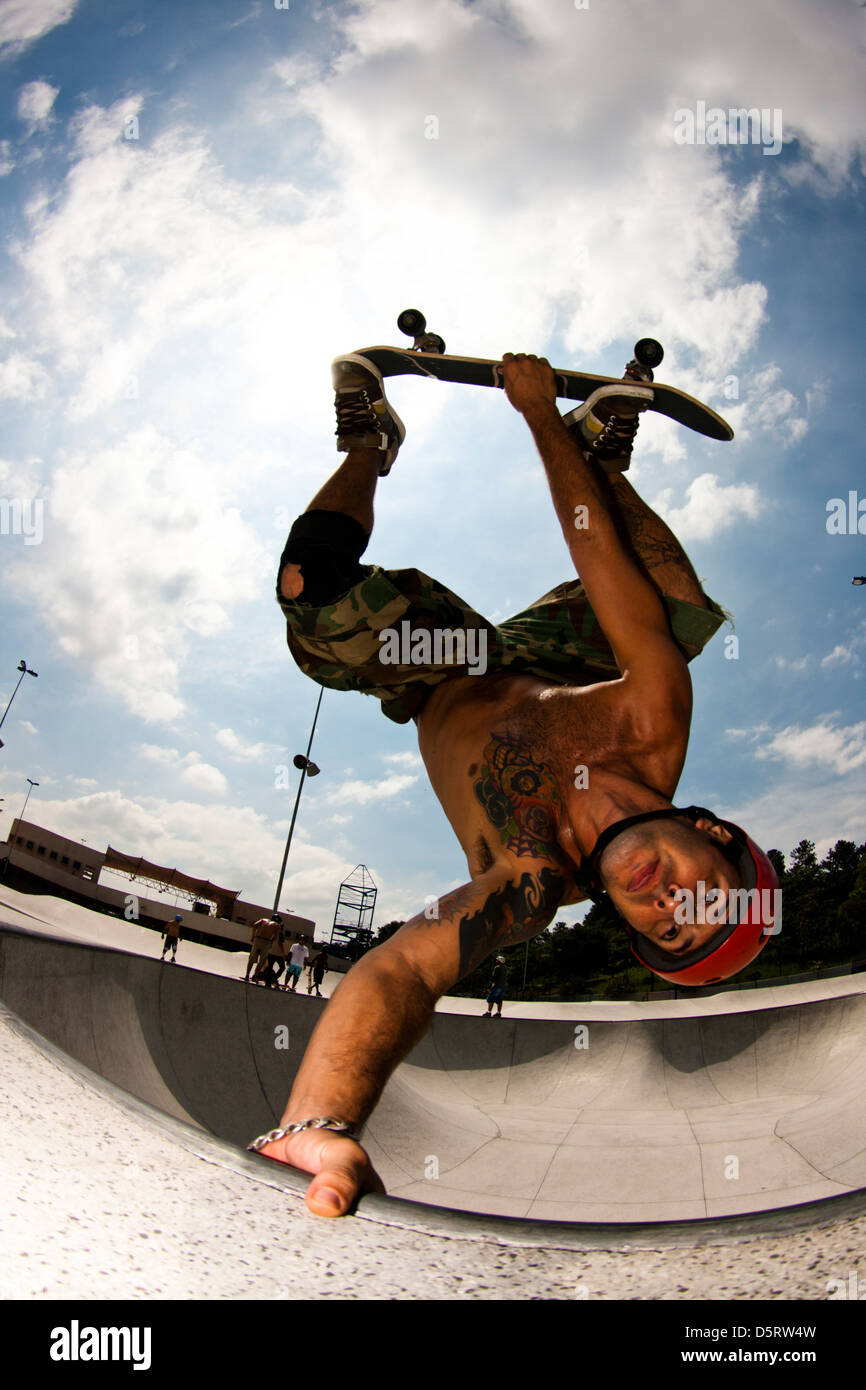 pro rider performing tricks in skateboard at São Bernardo do Campo ...