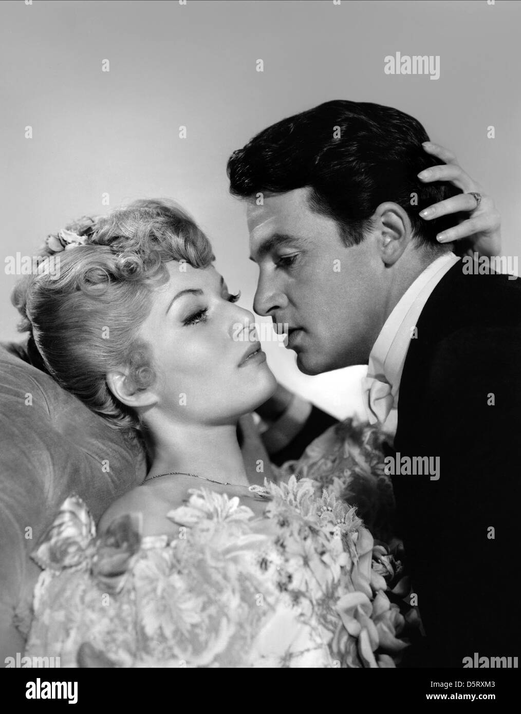 Elizabeth Travers High Resolution Stock Photography and Images - Alamy