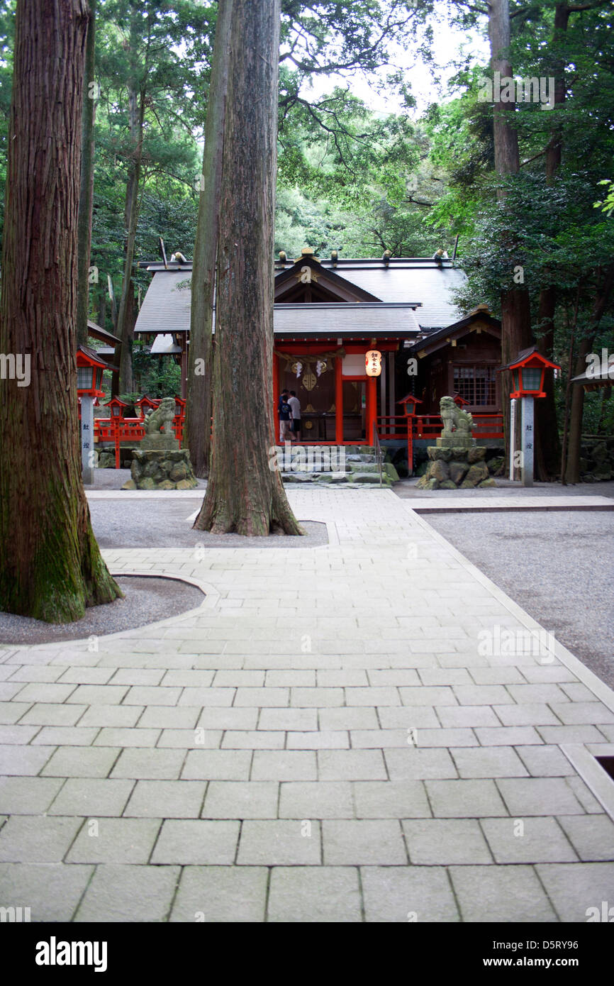 A Japanese Shinto Temple Stock Photo - Alamy