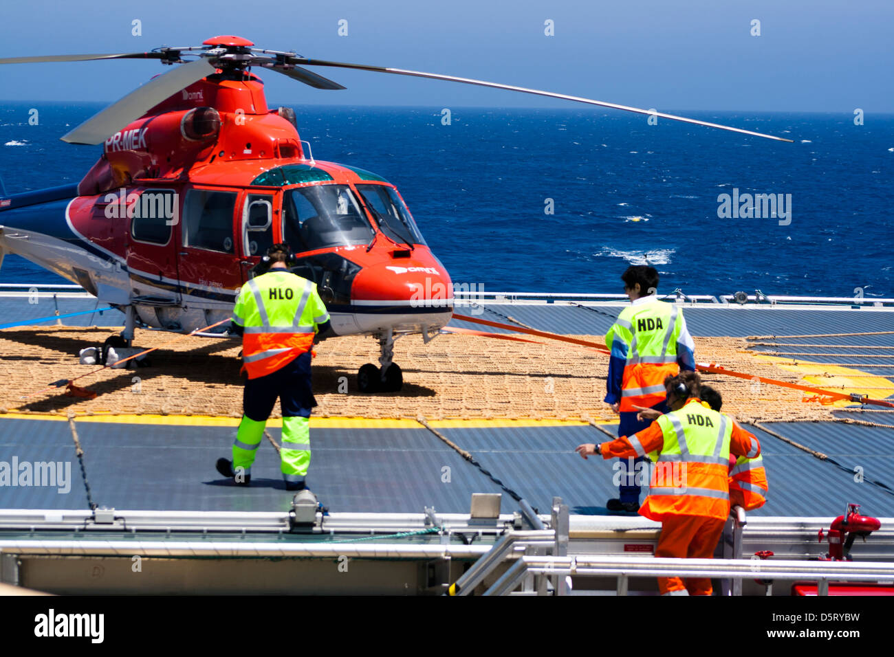 Helicopter landing deck seismic vessel hi-res stock photography and ...