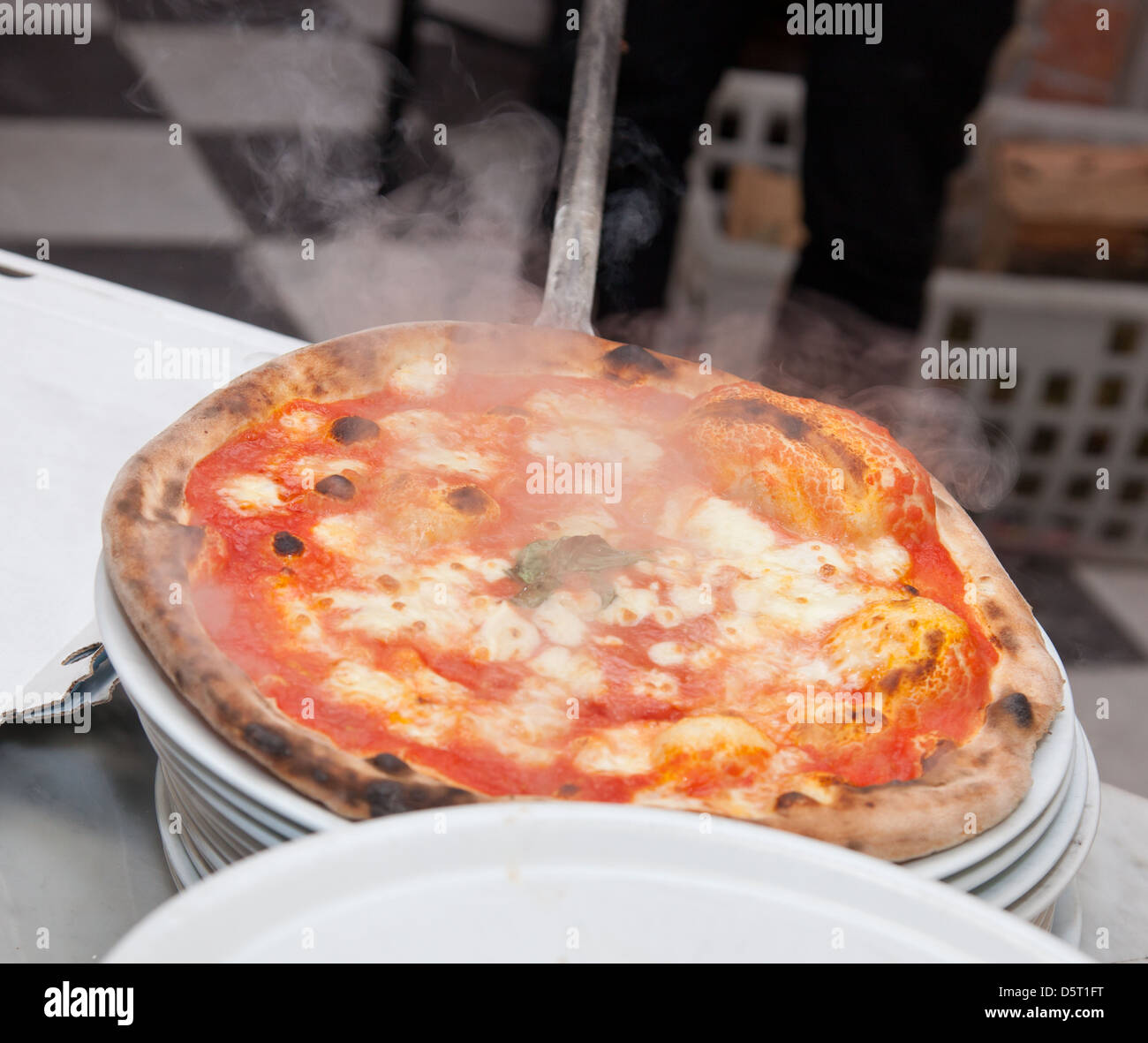 Margherita pizza hi-res stock photography and images - Alamy