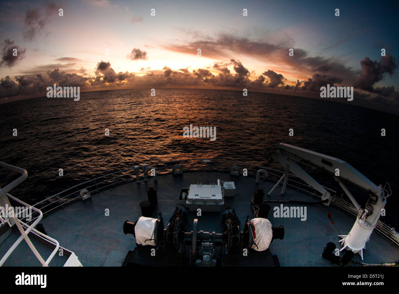 detail view from the bow of the Seismic Vessel Veritas Vantage Stock ...
